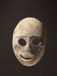 The oldest known masks - Eve Harms